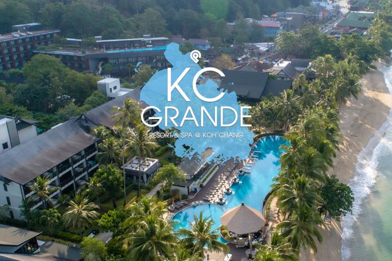 ผ่อนคลายบนหาดทรายขาว @ KC Grand Resort & Spa | PaaPaii.com